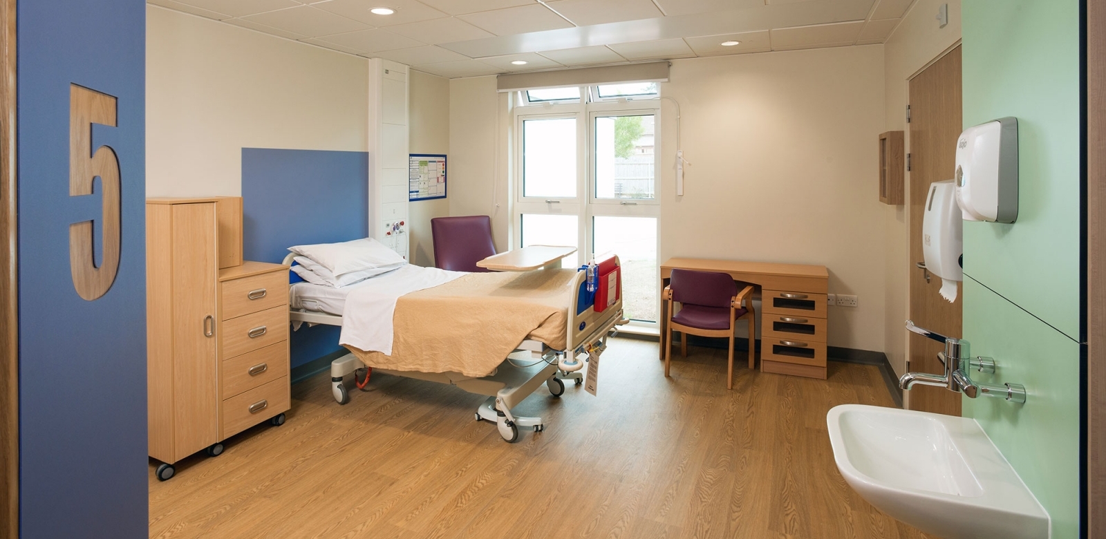 Dementia friendly Unit West Heath Birmingham And Solihull LIFT